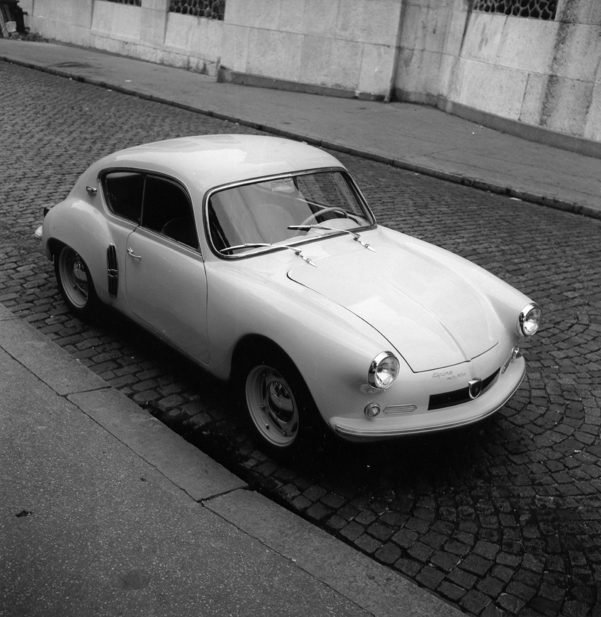 1955 Renault Alpine A106 - HD Pictures @ carsinvasion.com