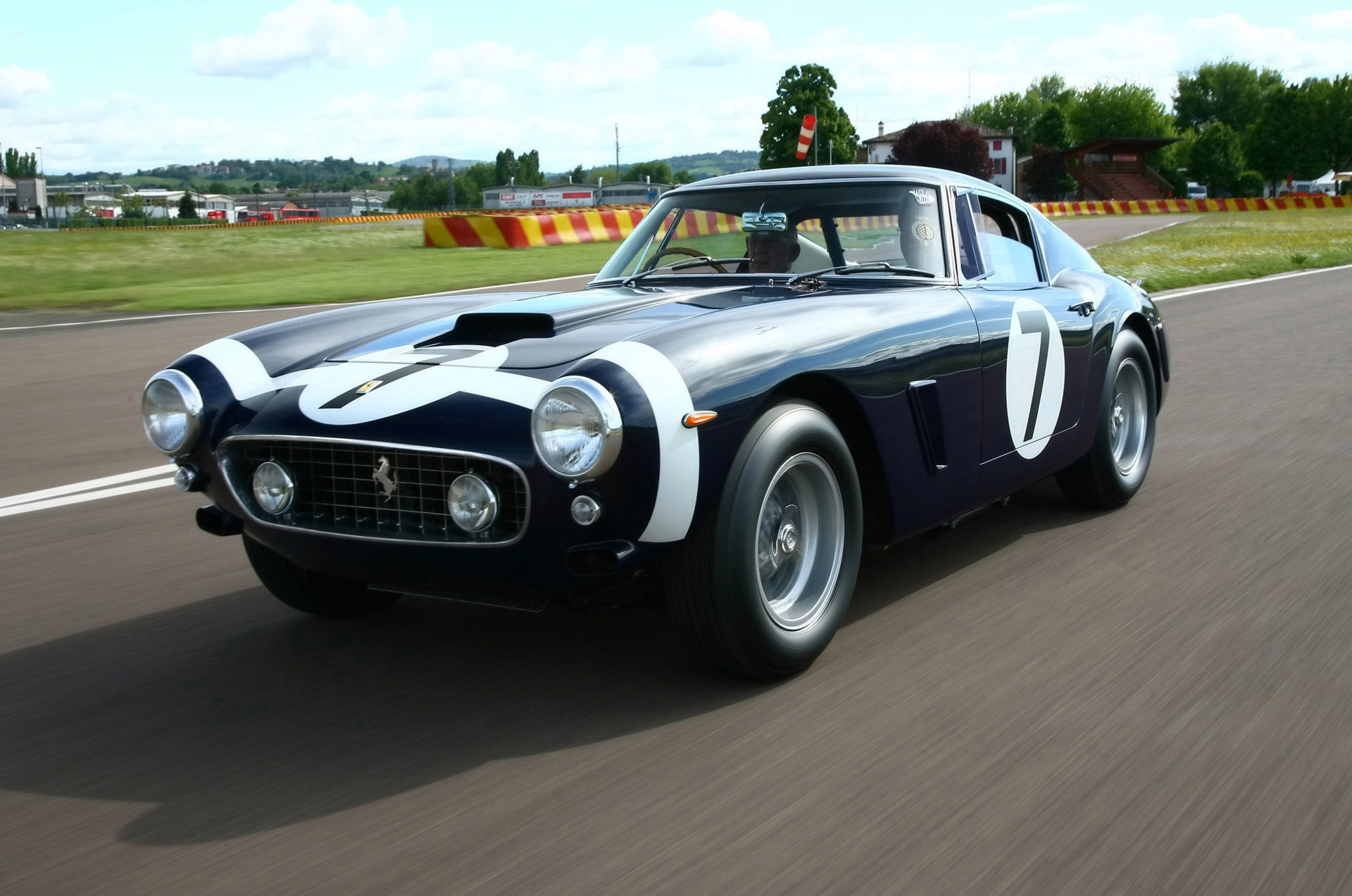 1961 Rob Walker/Stirling Moss Ferrari 250 GT Berlinetta - HD Pictures ...