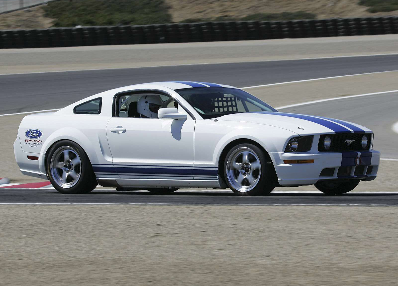 2005 Ford Mustang Racecar Prototype - HD Pictures @ carsinvasion.com