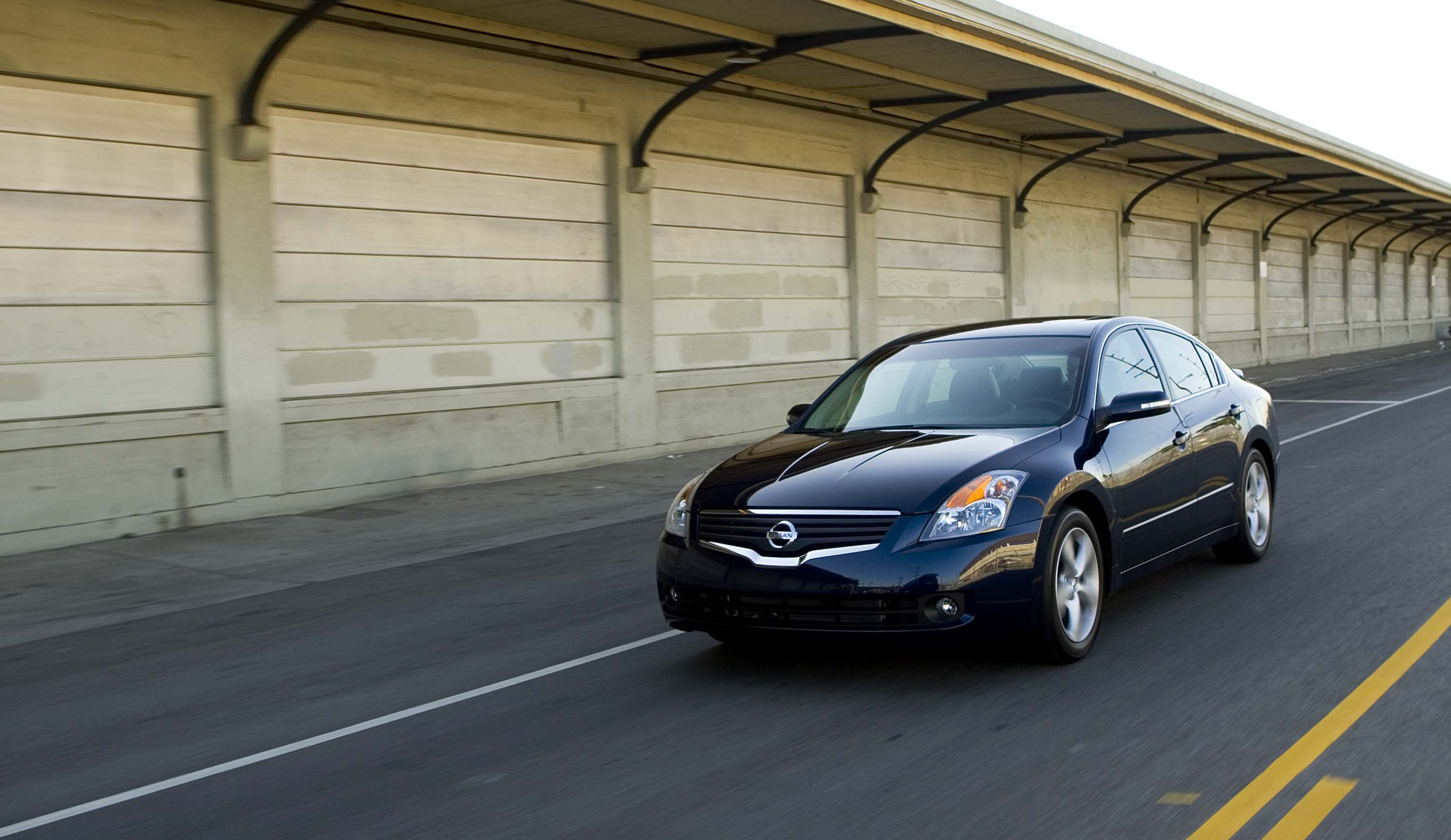 2009 Nissan Altima Sedan - HD Pictures @ carsinvasion.com