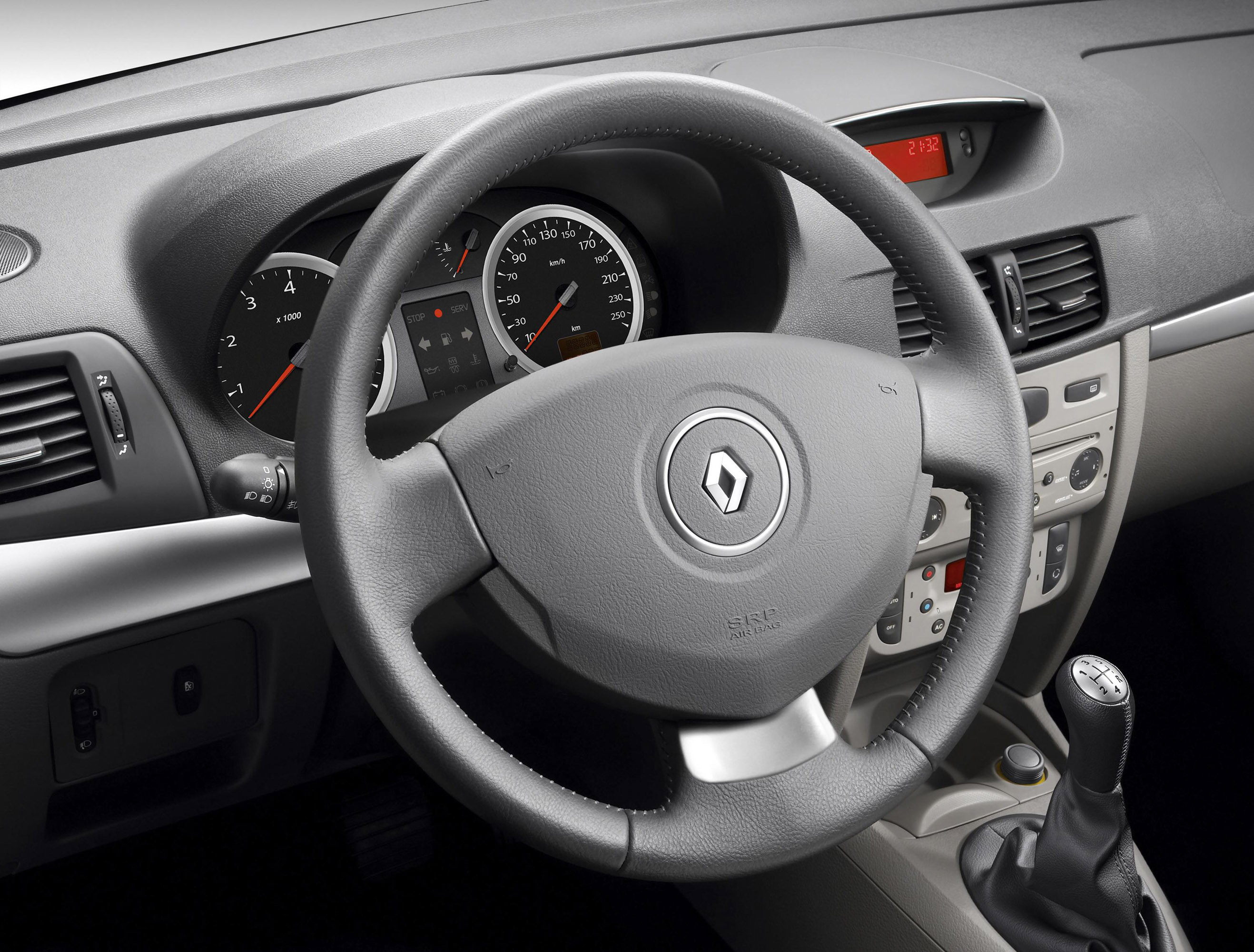 2011 Renault Symbol - HD Pictures @ carsinvasion.com