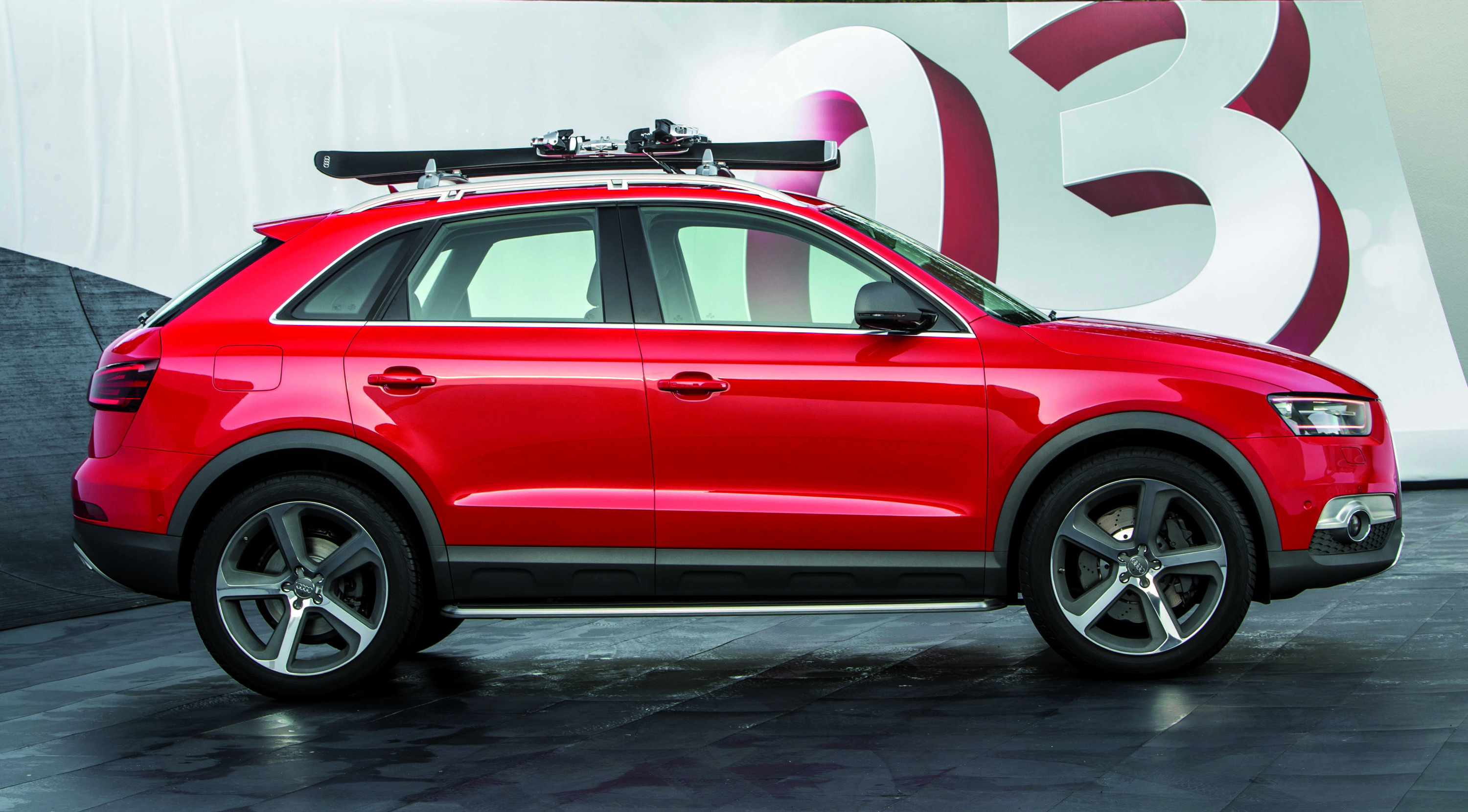 2012 Audi Q3 Red Track Concept - HD Pictures @ carsinvasion.com