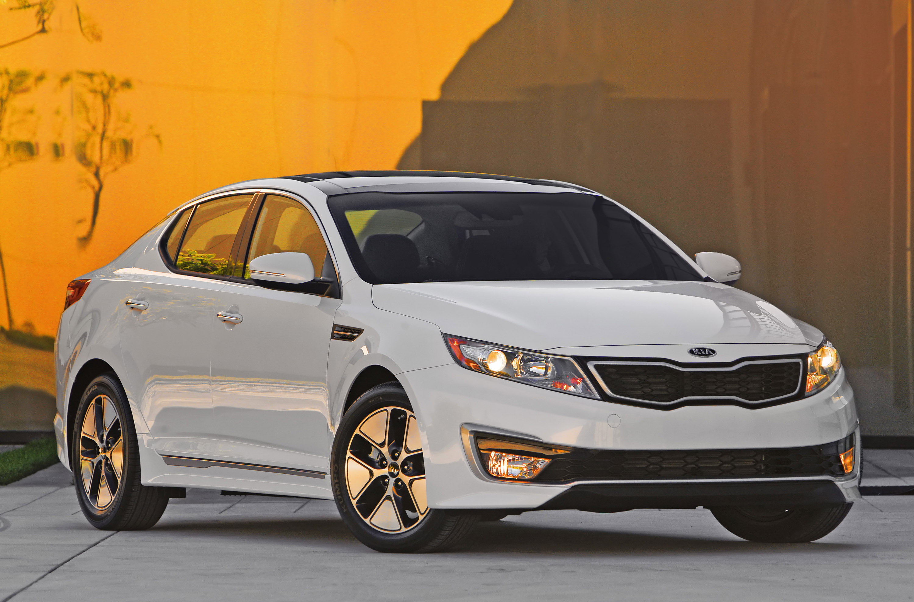 2012 Kia Optima Hybrid - HD Pictures @ carsinvasion.com 2012 Kia Optima Hybrid - HD Pictures @ carsinvasion.com