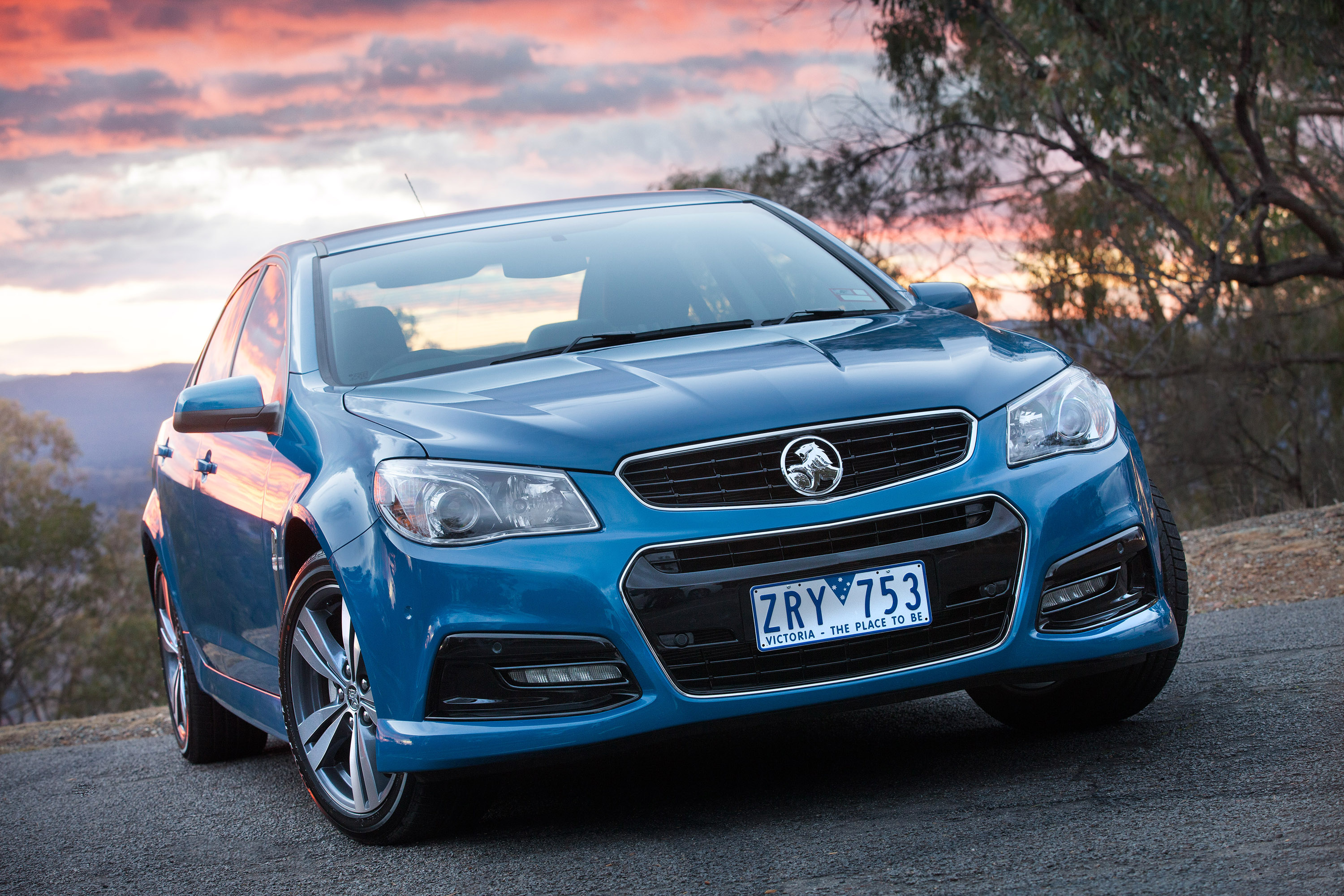2014 Holden VF Commodore SV6 - HD Pictures @ carsinvasion.com