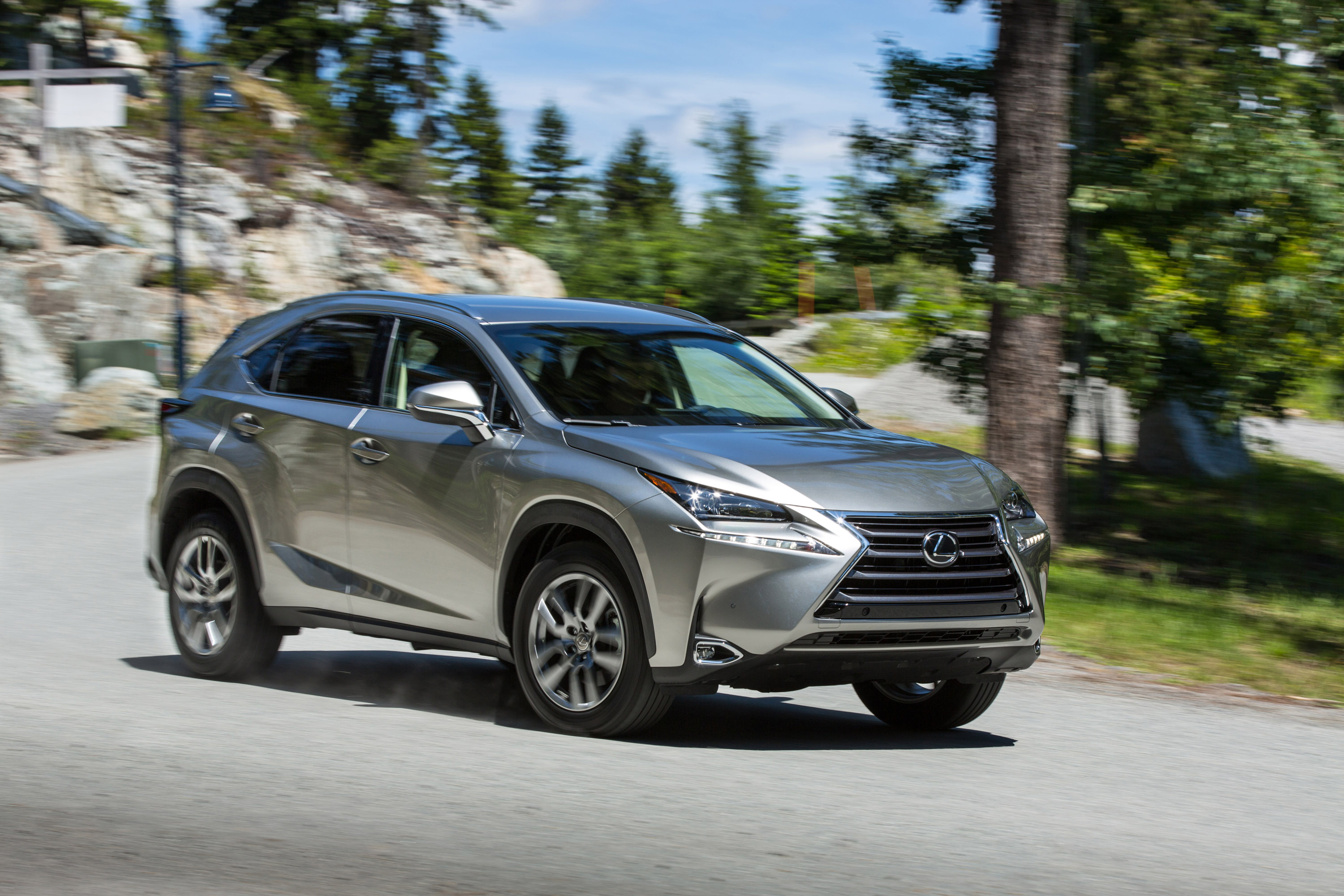 2015 Lexus NX - HD Pictures @ carsinvasion.com