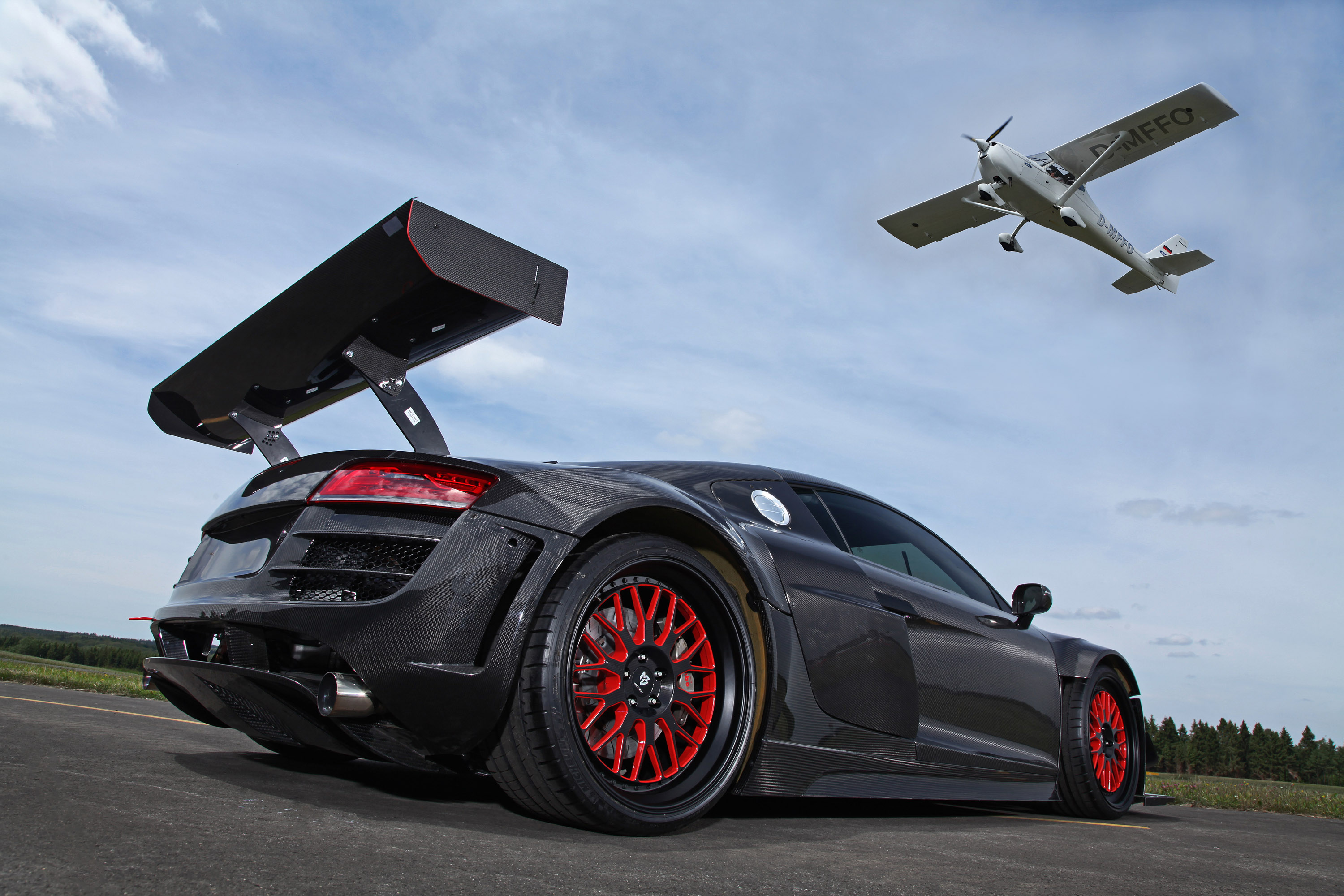 2015 Recon MC8 Audi R8 V10 Plus - HD Pictures @ carsinvasion.com