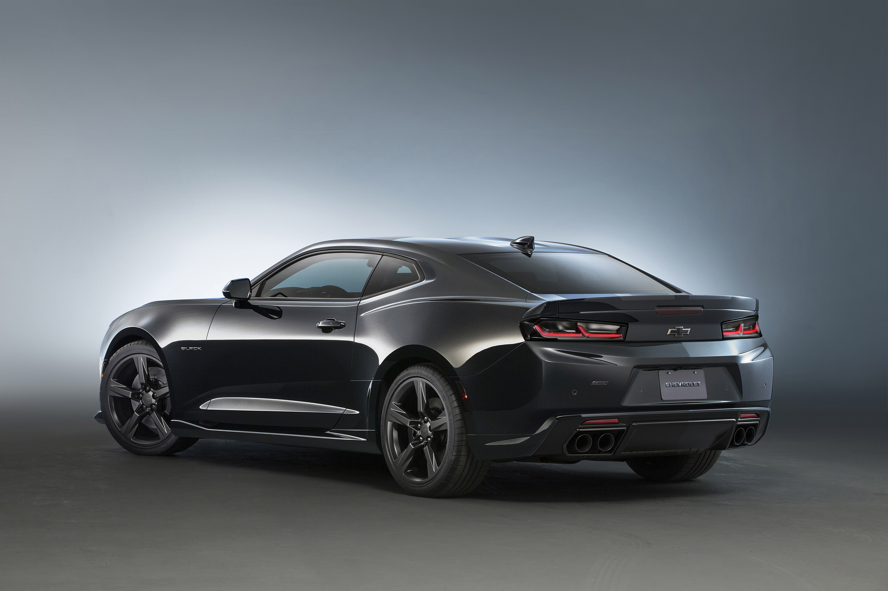 2016 Chevrolet Camaro Black Concept - HD Pictures @ carsinvasion.com