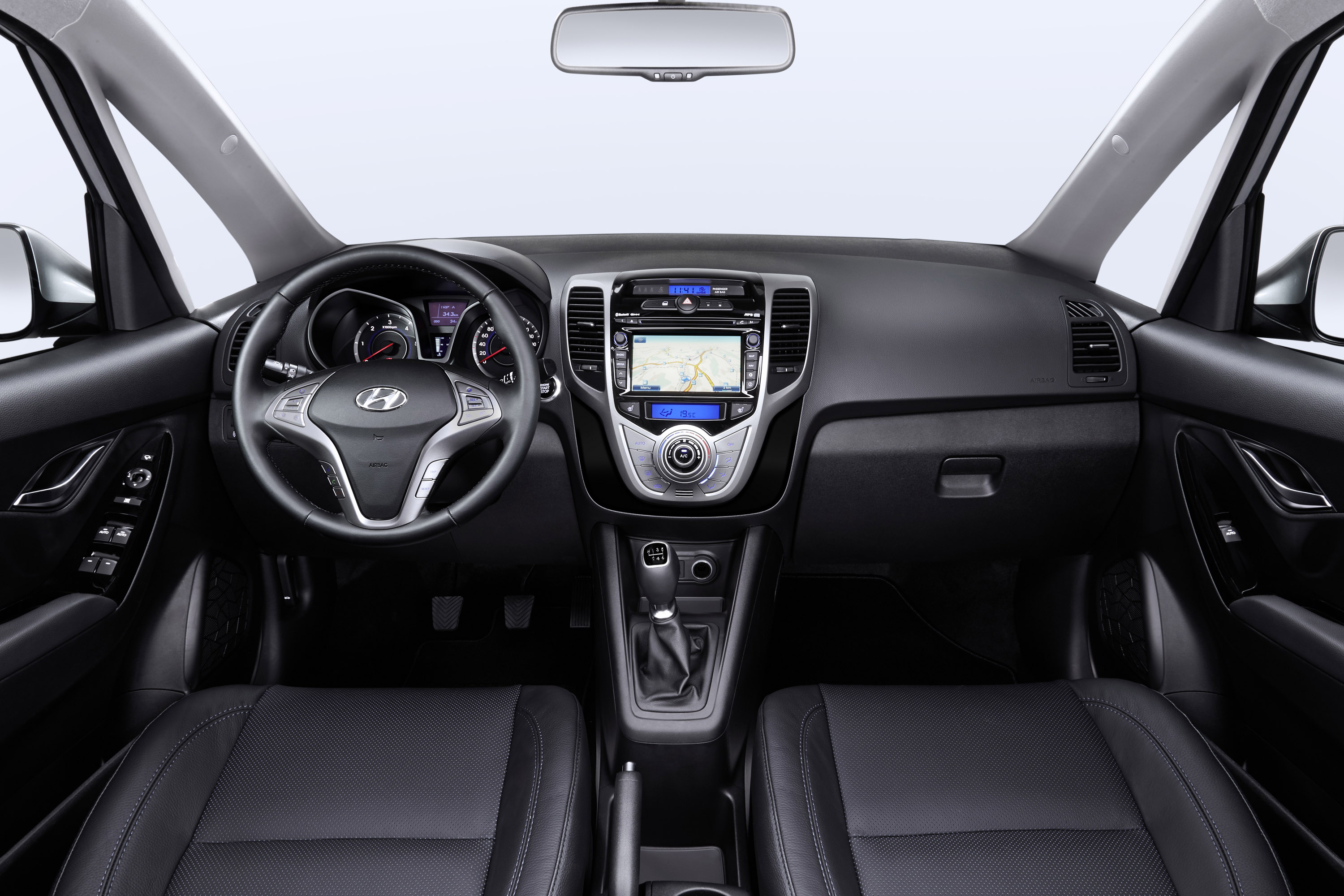 2016 Hyundai ix20 - HD Pictures @ carsinvasion.com