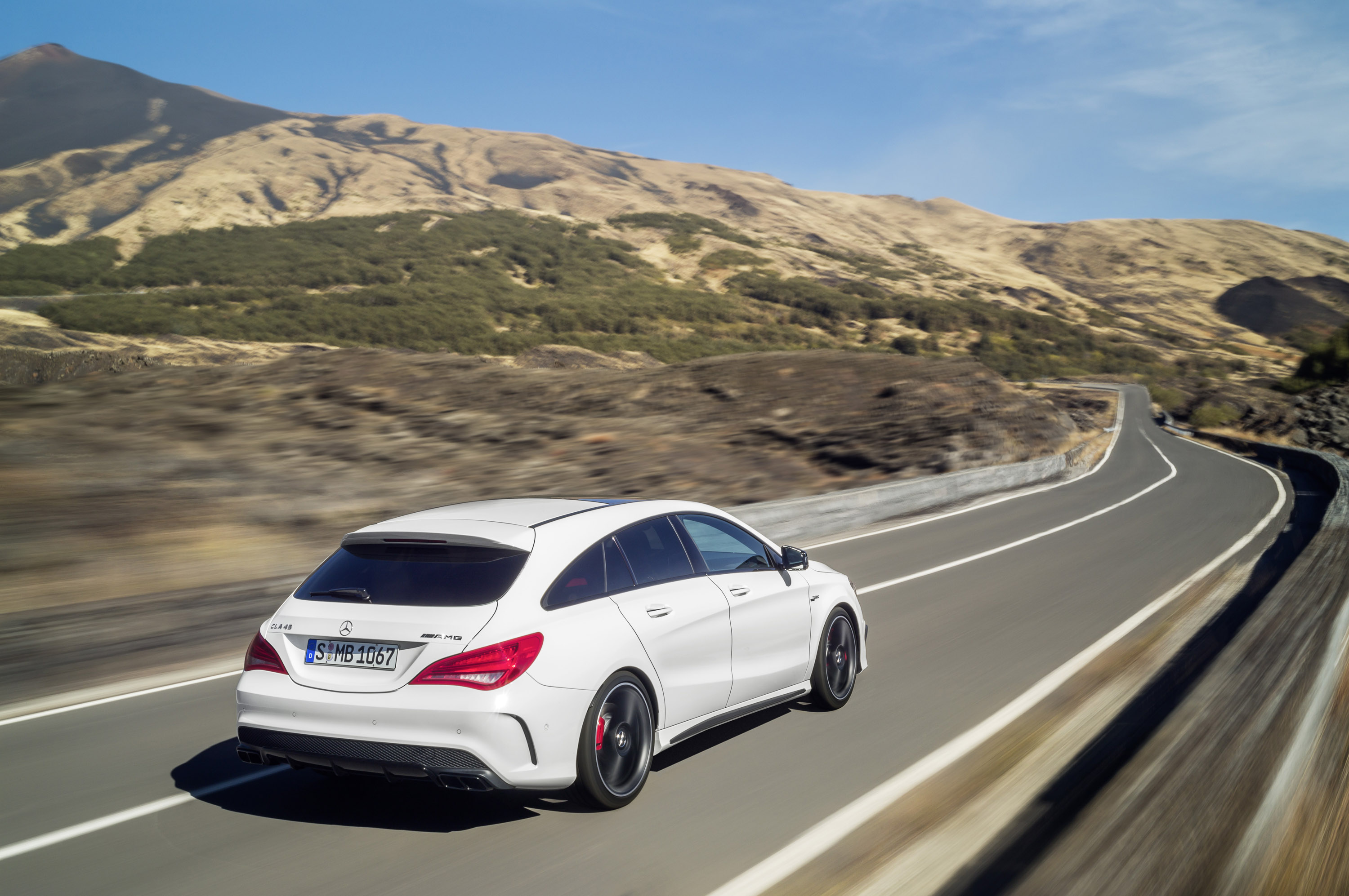 2016 Mercedes-Benz CLA45 AMG Shooting Brake - HD Pictures ...