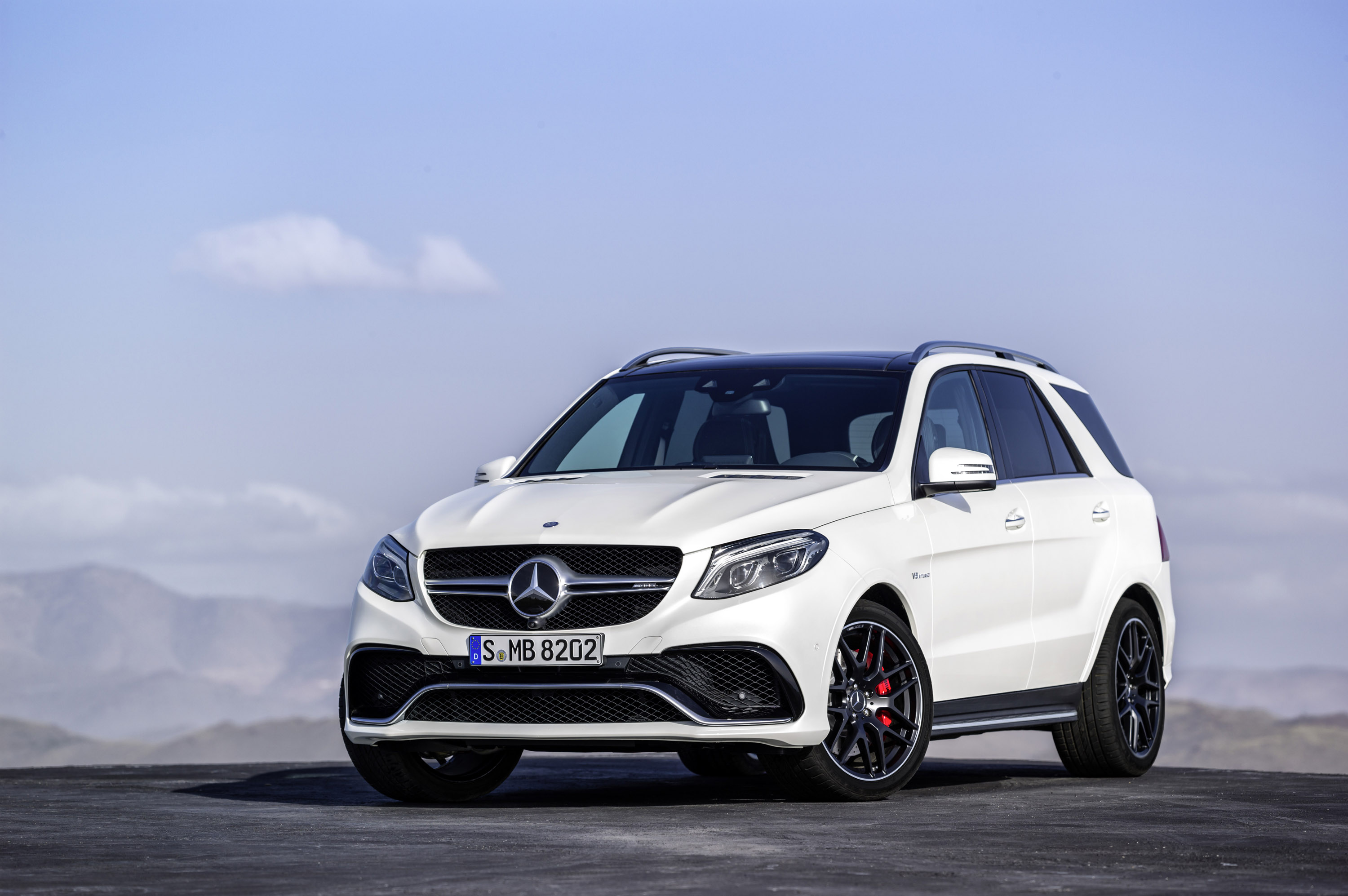 2016 Mercedes-Benz GLE 63 AMG - HD Pictures @ carsinvasion.com
